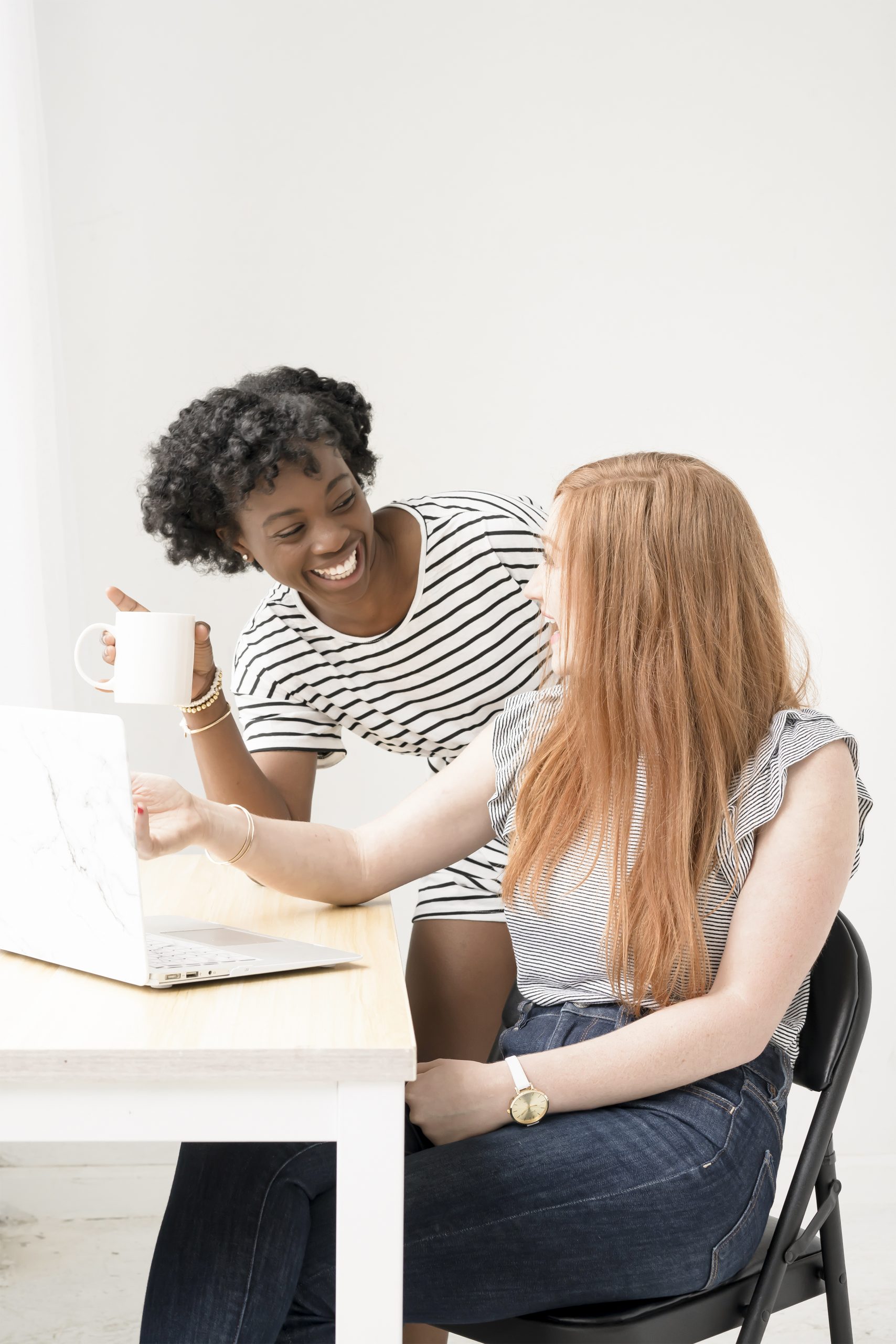 How to Identify Relationship Red Flags & Green Flags - Rachel Dorneanu